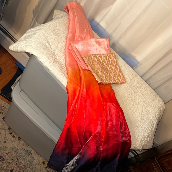 Lehengas | Lehenga Pink Ombr Fabric For Blouse And Unfitted Skirt ...